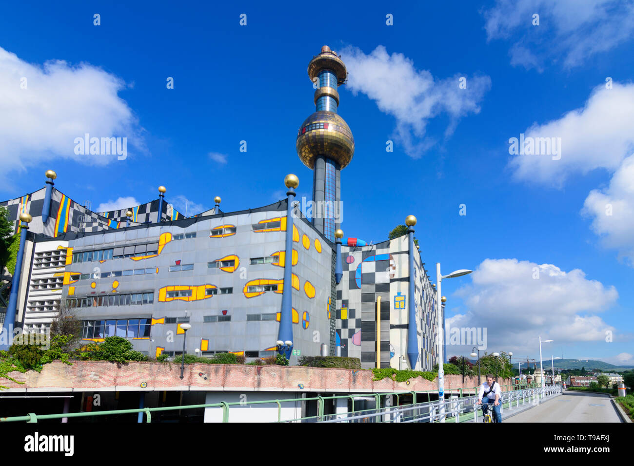 Wien, Vienna: Waste incineration plant Spittelau, architect ...