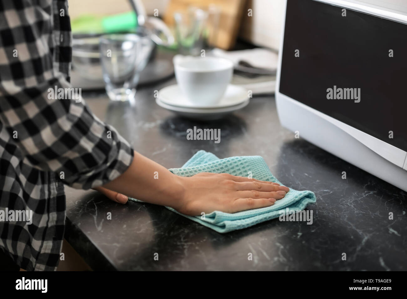 Serviette wiping hi-res stock photography and images - Alamy