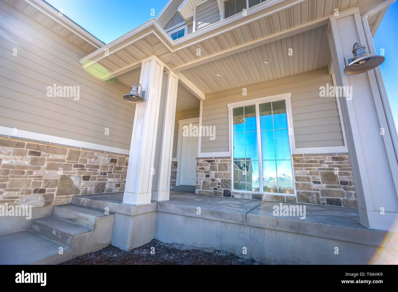 Going up stairs home hi-res stock photography and images - Alamy