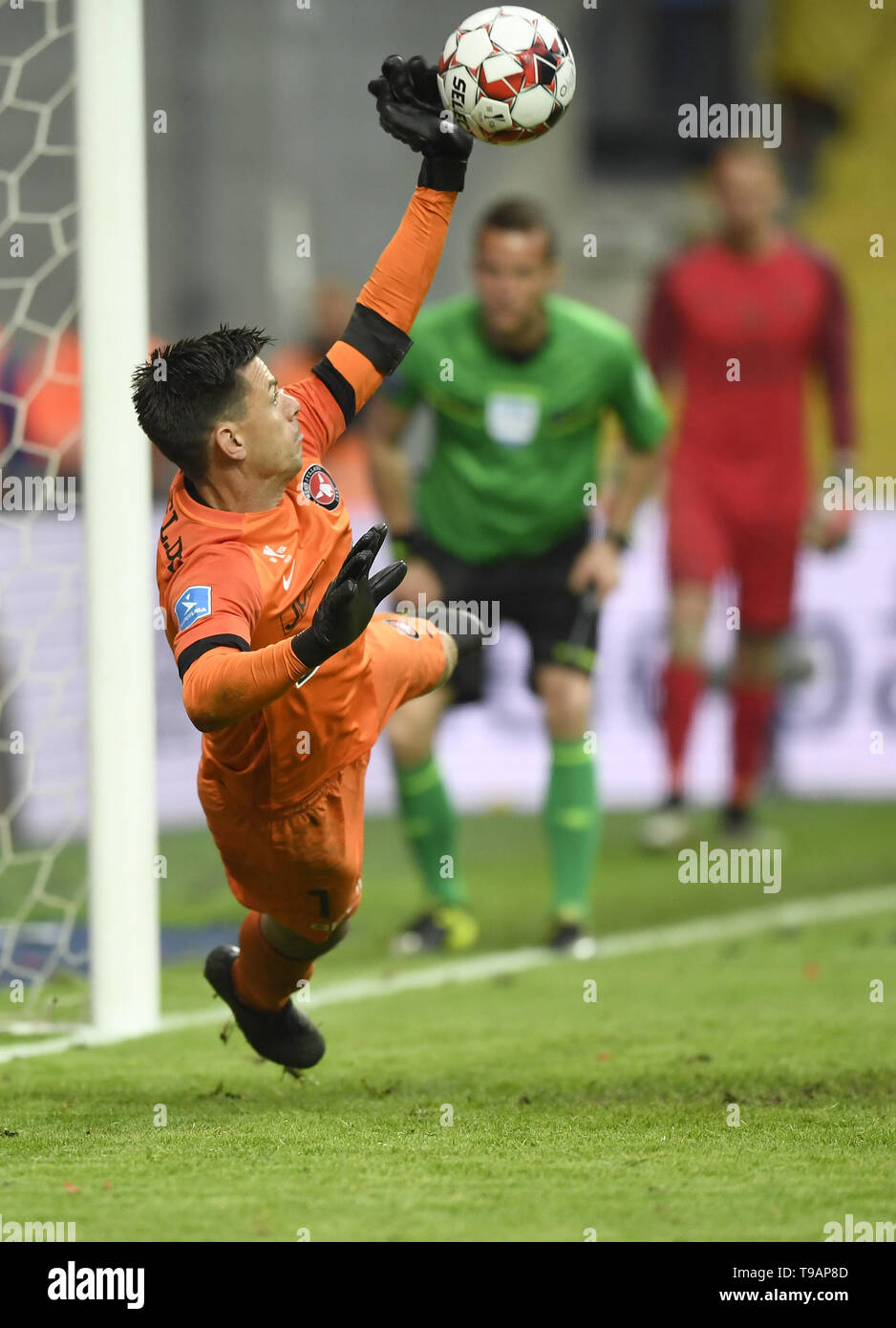 Copenhagen, Denmark. 17th May, 2019. Goal keeper Jesper Hansen, from FC ...
