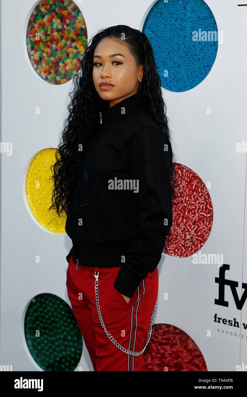 16th anniversary hi-res stock photography and images - Alamy