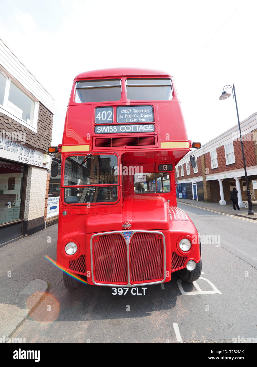 London red vintage buses hi-res stock photography and images - Alamy