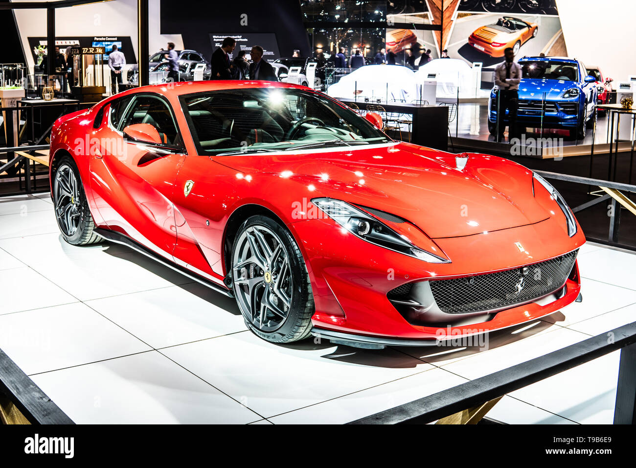 Ferrari 812 superfast hi-res stock photography and images - Alamy