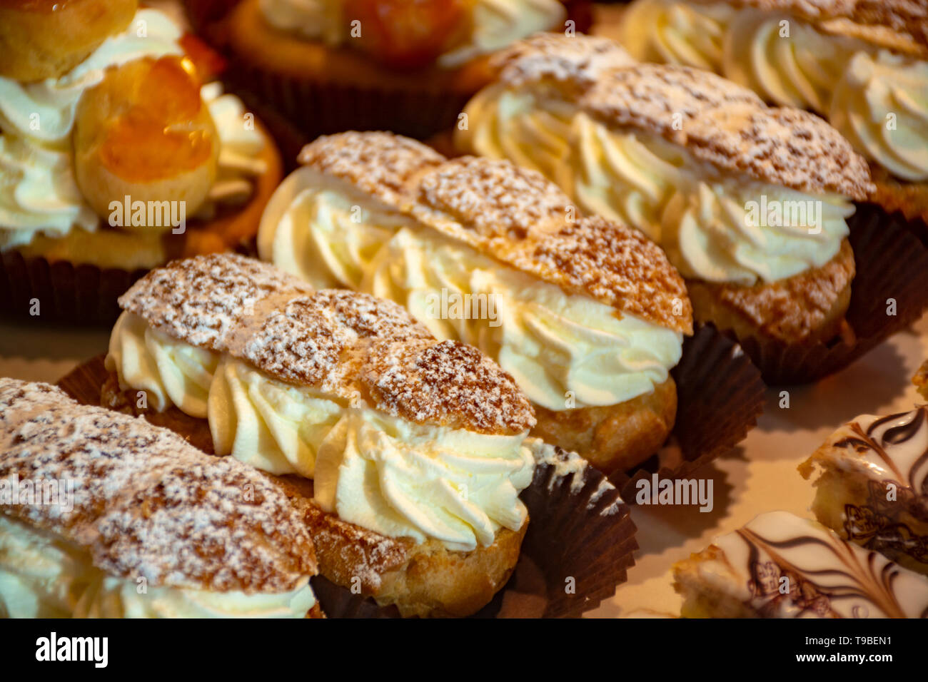 French bakery hi-res stock photography and images - Alamy