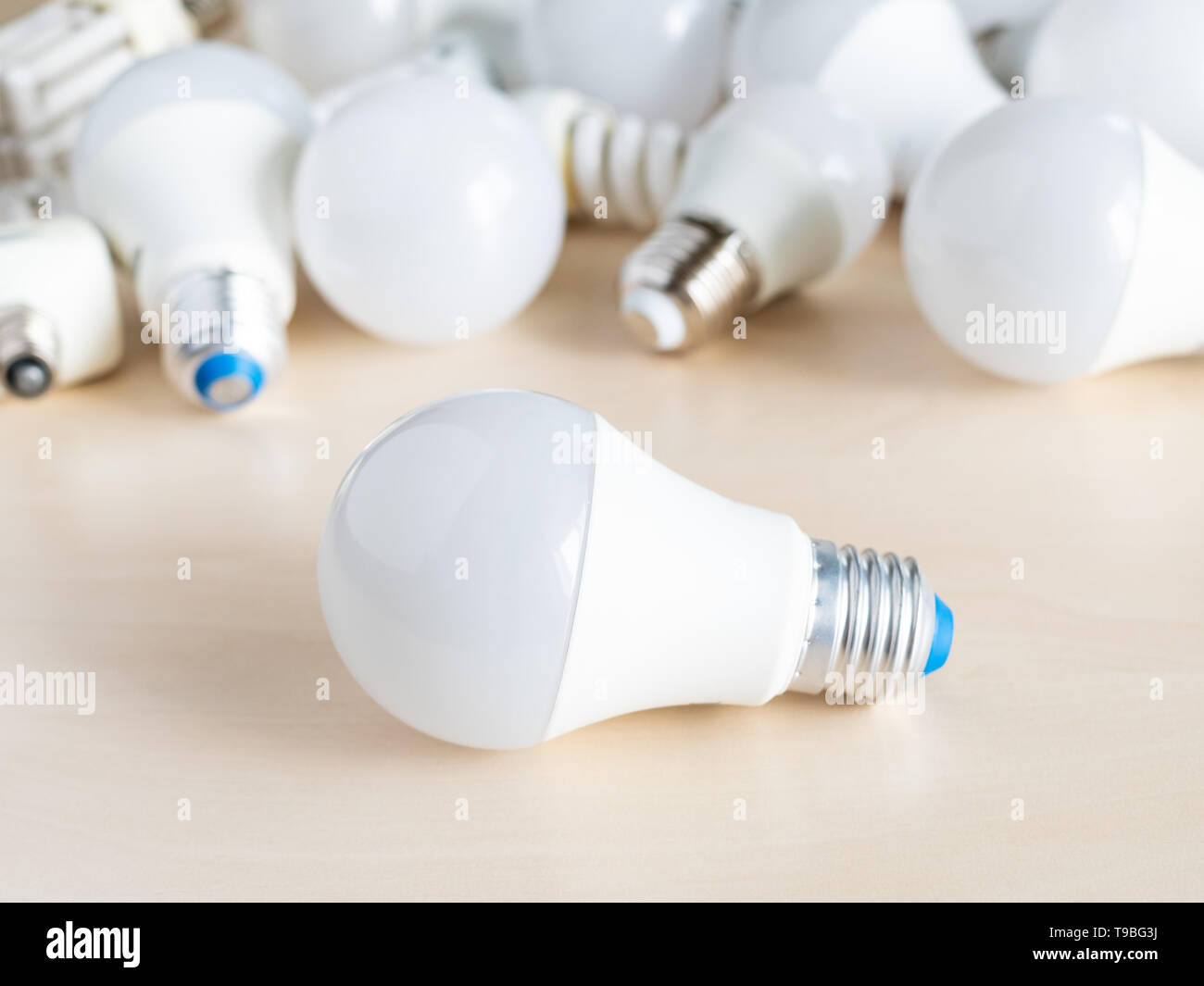 Pile of lamps hi-res stock photography and images - Alamy