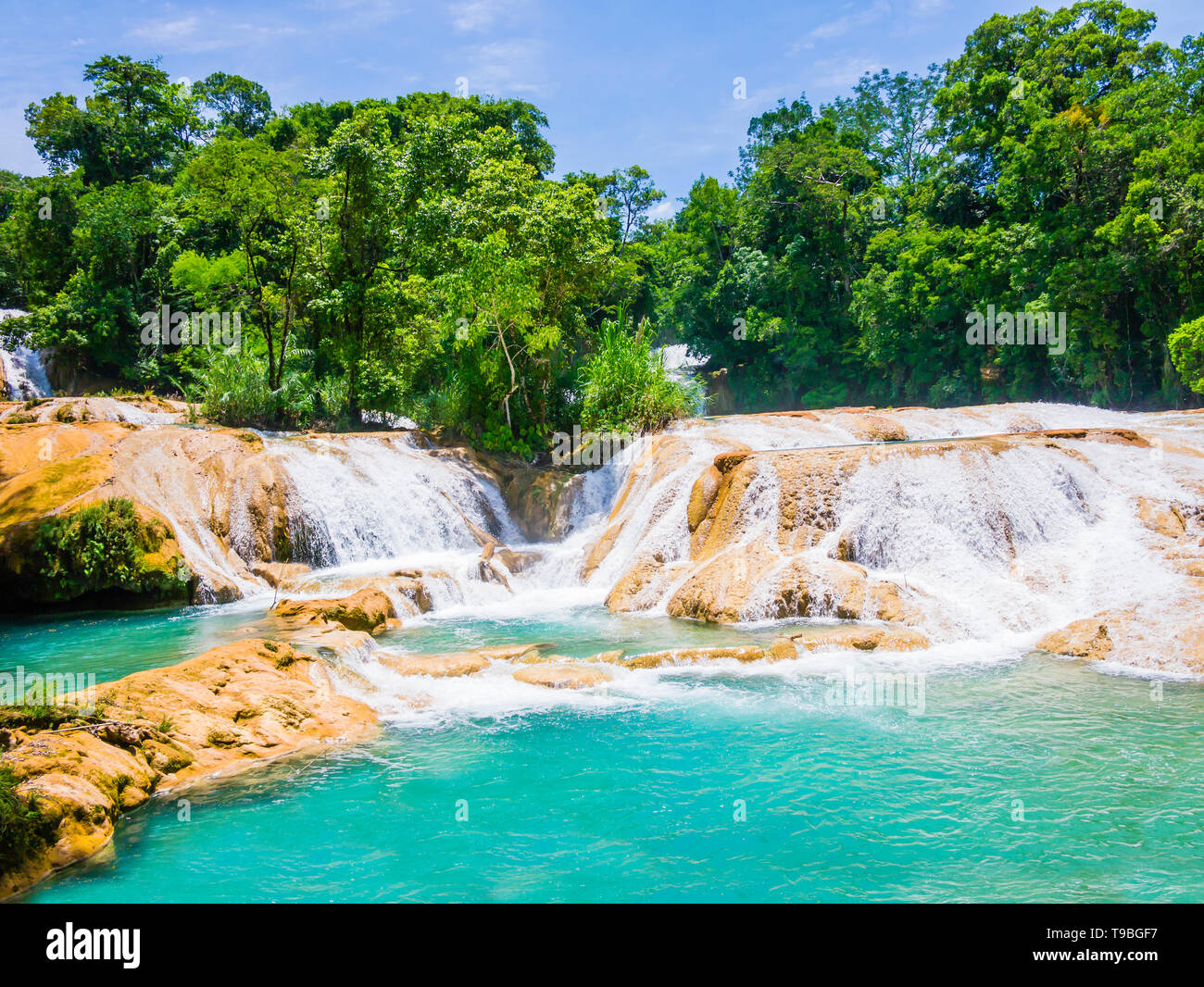 Waterfalls at agua azul hi-res stock photography and images - Alamy