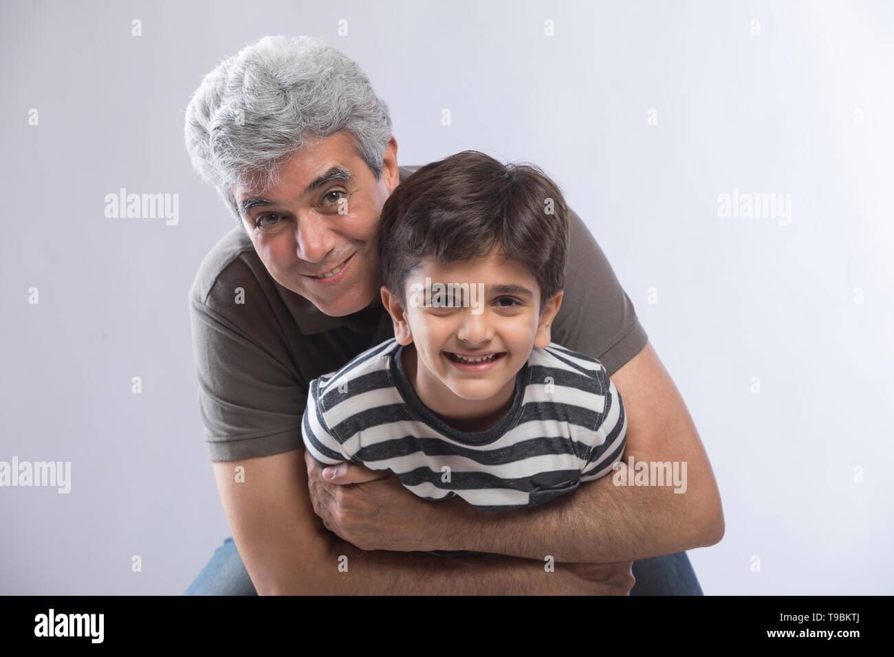 Asian old man hugging hi-res stock photography and images - Alamy