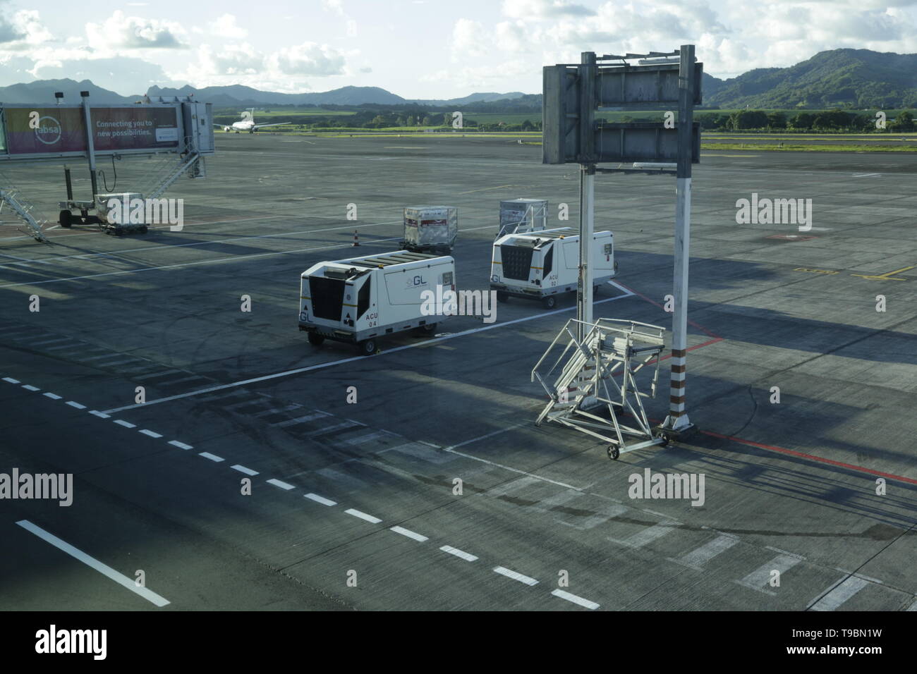 Mauritius Airport (SSR International Airport.The Airport of Mauritius ...