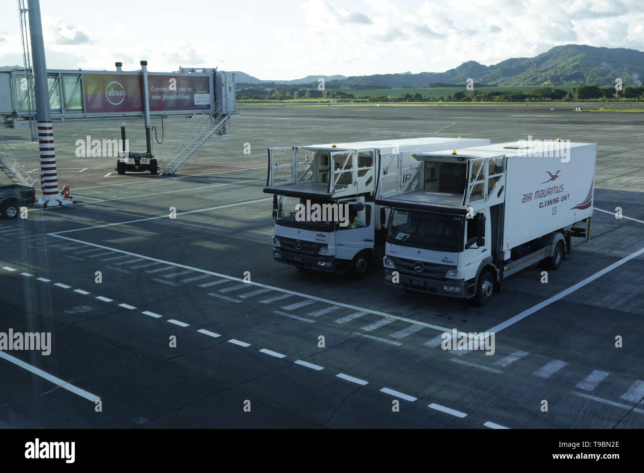 Mauritius Airport (SSR International Airport.The Airport of Mauritius ...