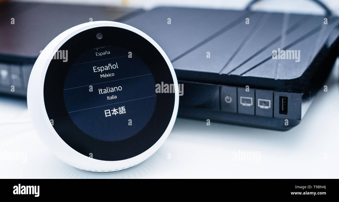 Chinese echo hi-res stock photography and images - Alamy