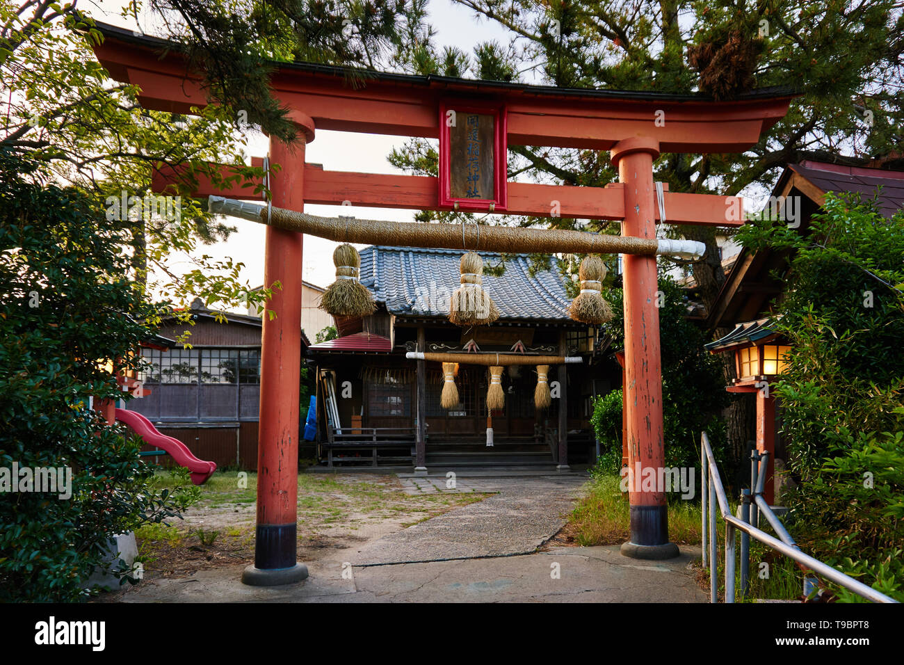 Kaiun inari jinja hi-res stock photography and images - Alamy