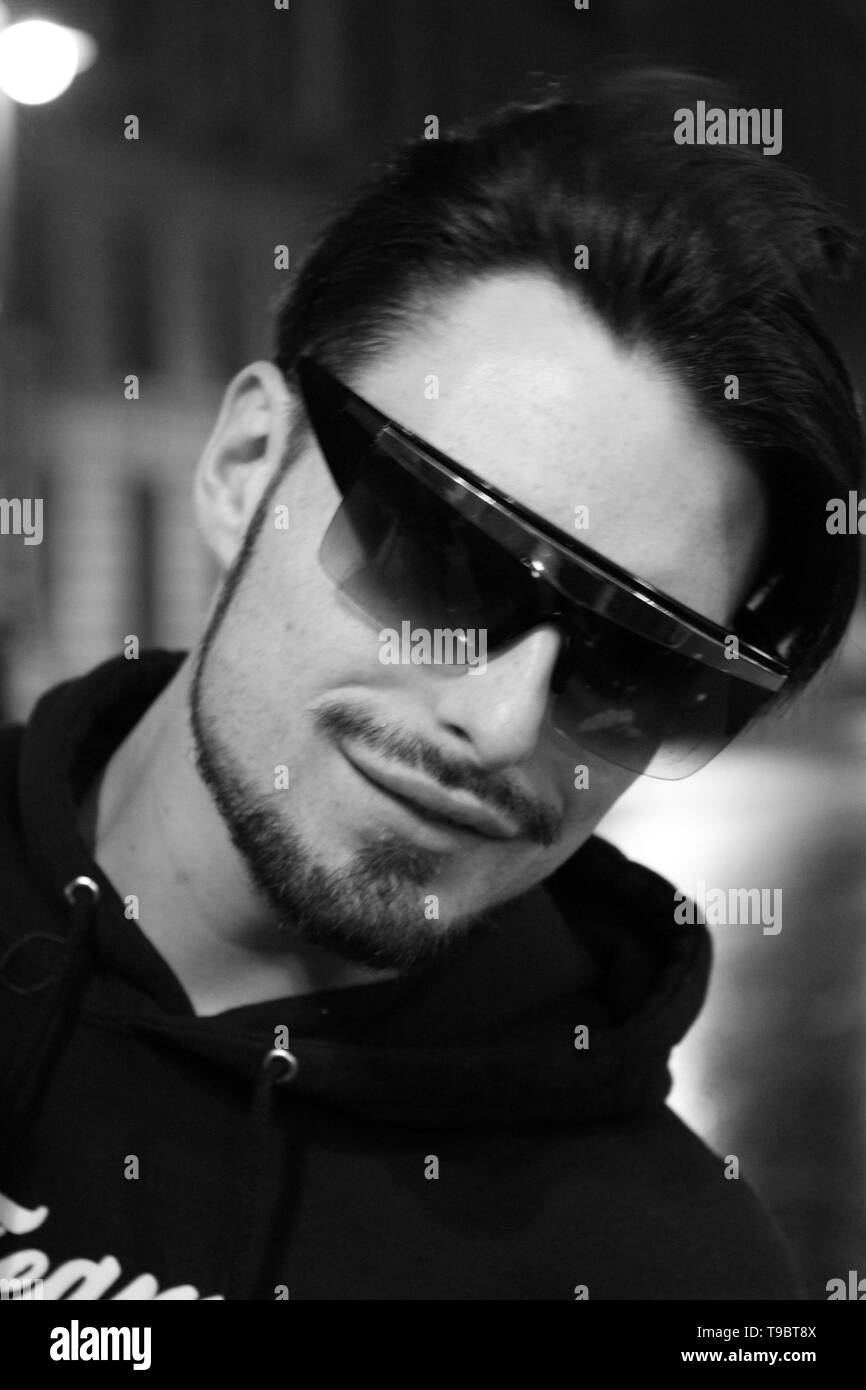 Celebrity big brother Black and White Stock Photos & Images - Alamy