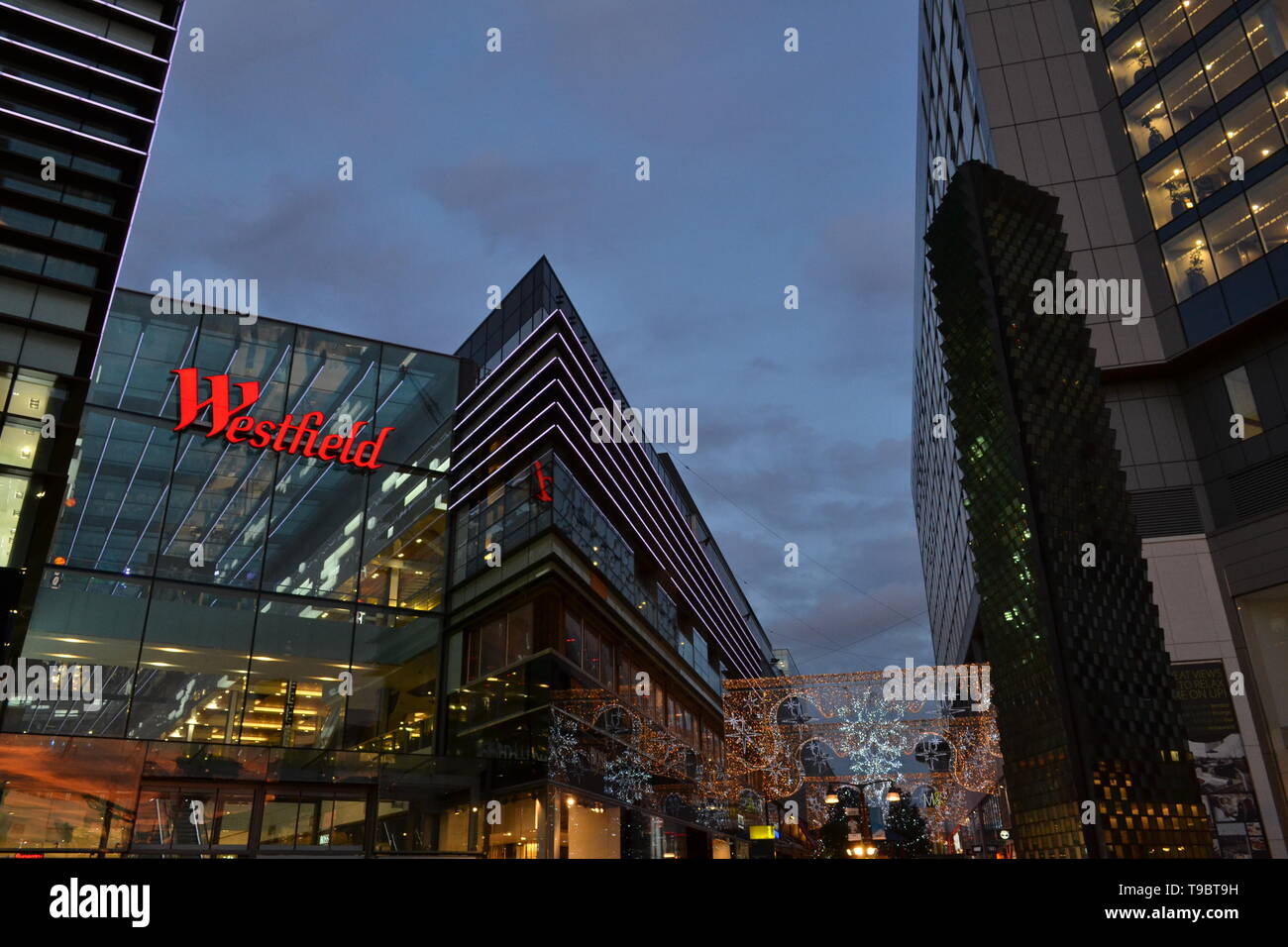 Westfield shopping centre stratford entrance hi-res stock photography ...