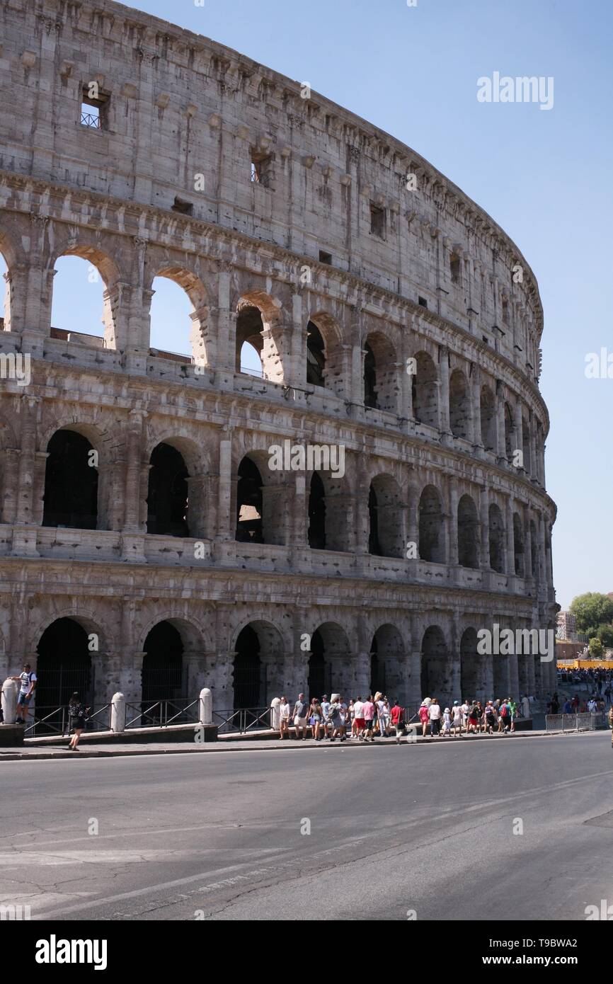 Ancient Roman Colosseum Stock Photo - Alamy