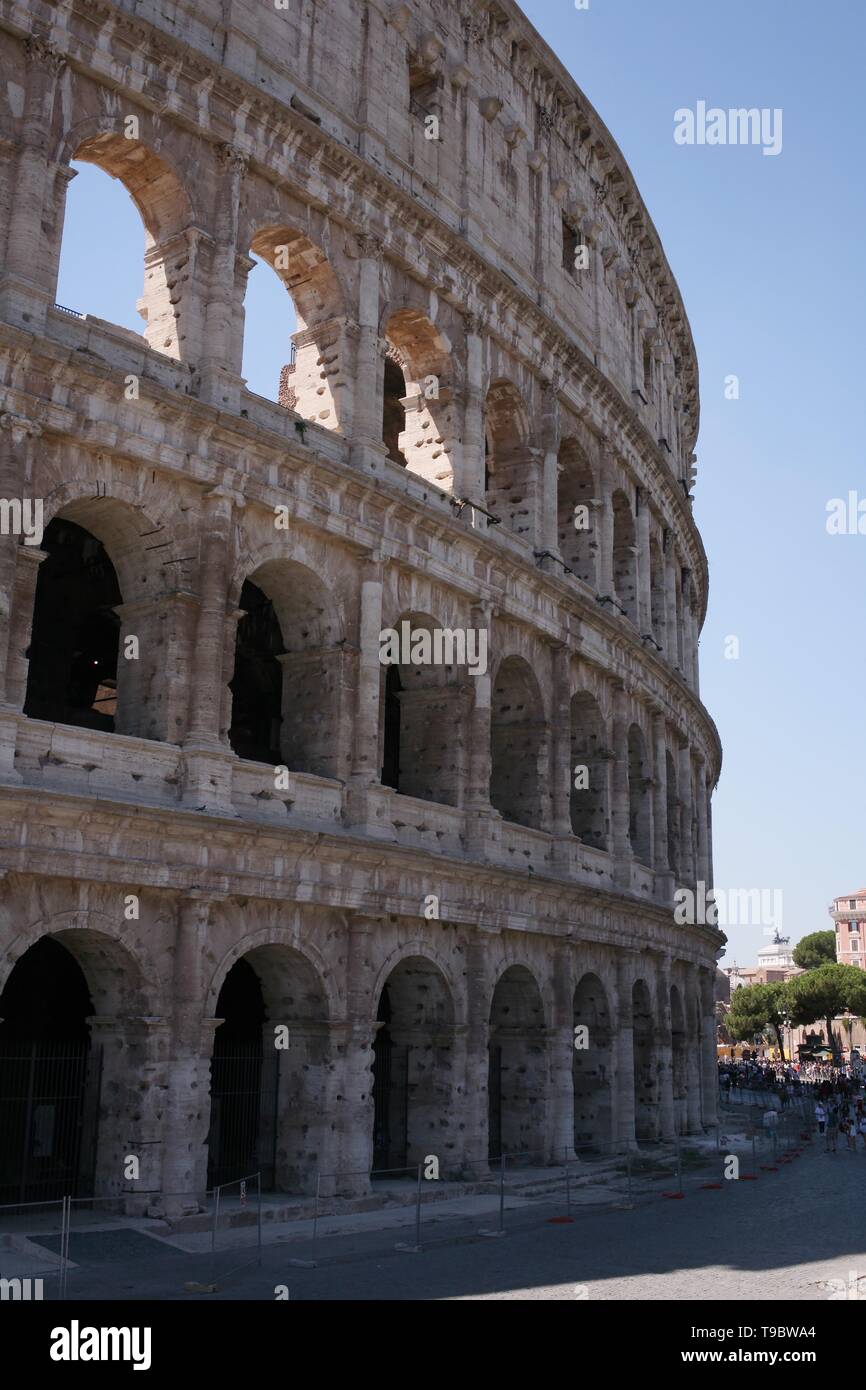 Ancient Roman Colosseum Stock Photo - Alamy