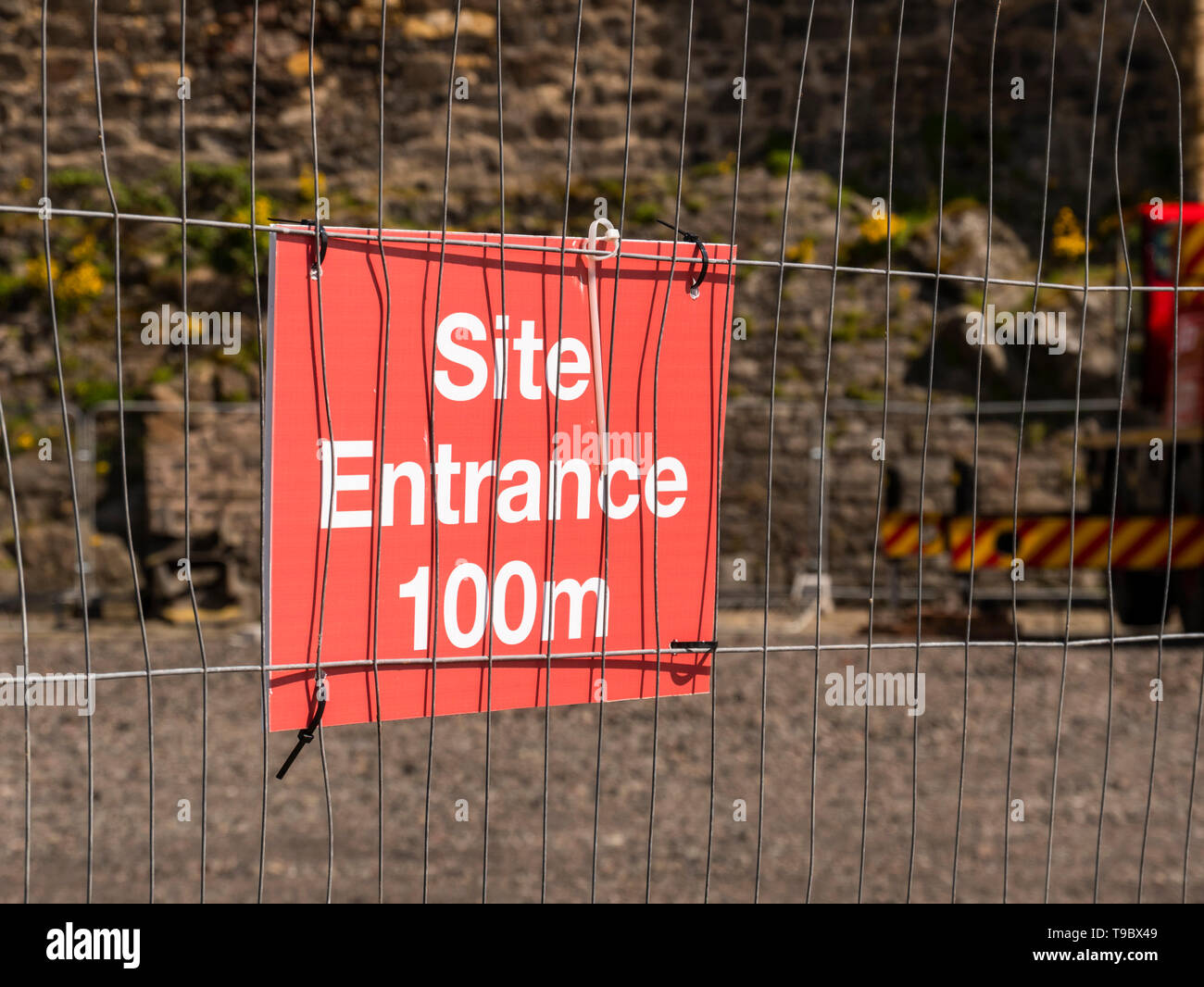 Work fence hi-res stock photography and images - Alamy