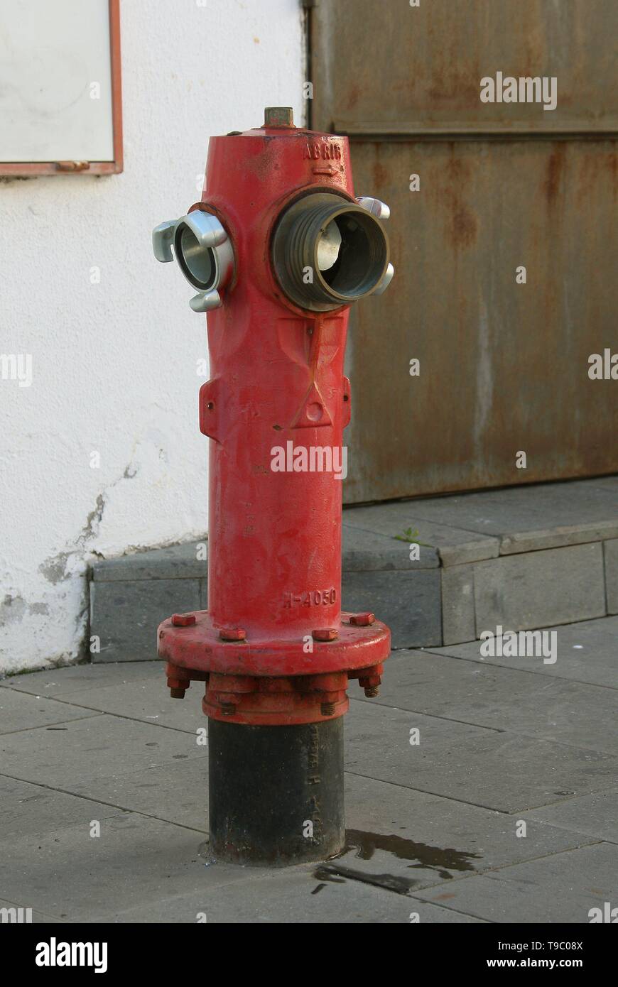 Fire hydrant system hose ground hi-res stock photography and images - Alamy