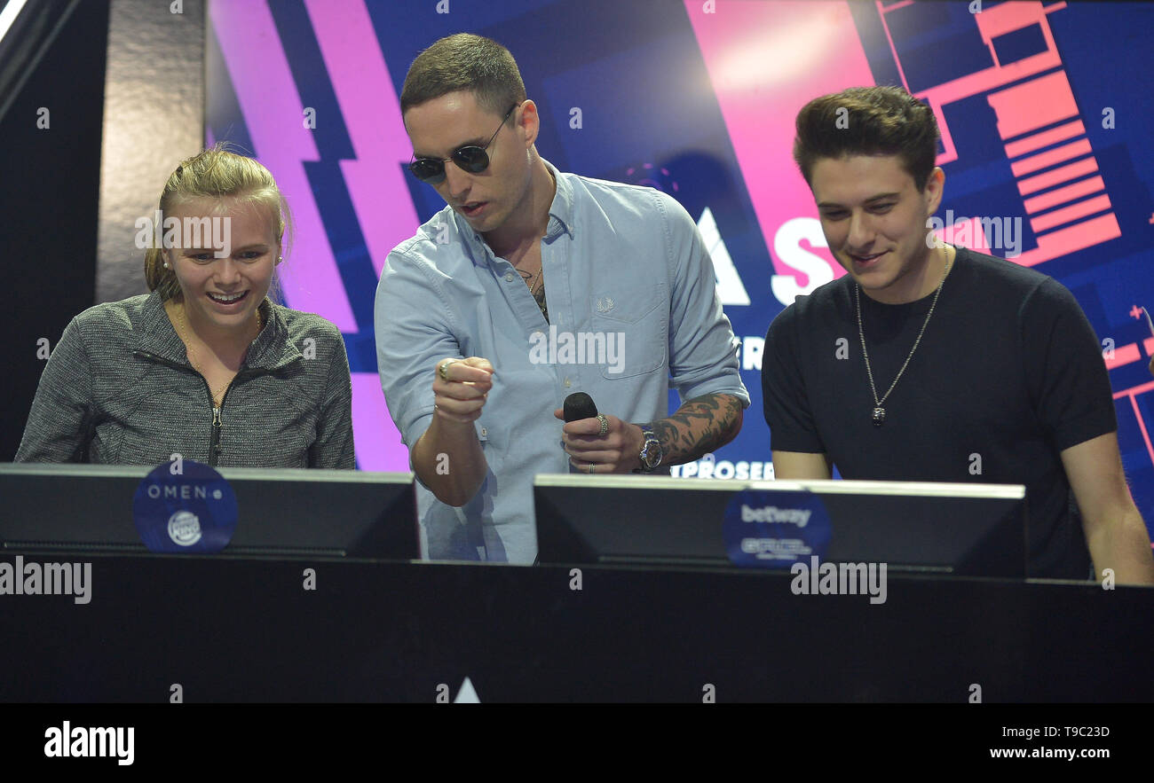 Blast Pro Series Miami eSport Tournament held at Watsco Center ...