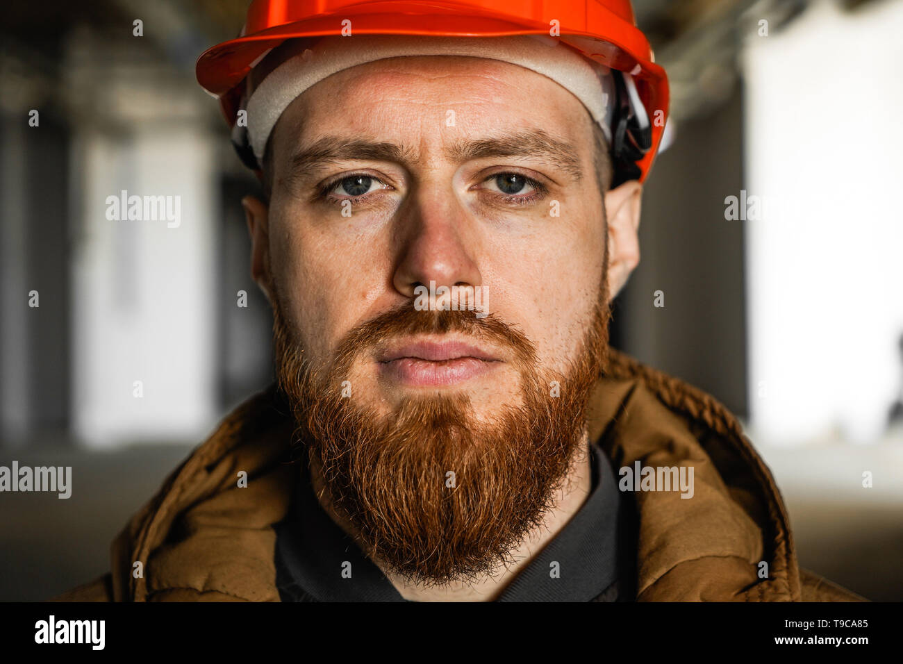 Average looking man hi-res stock photography and images - Alamy