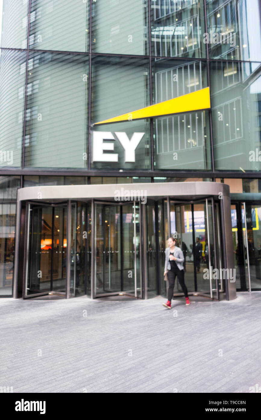 Logo above the Ernst & Young (EY) headquarters, London, SE1, UK Stock ...