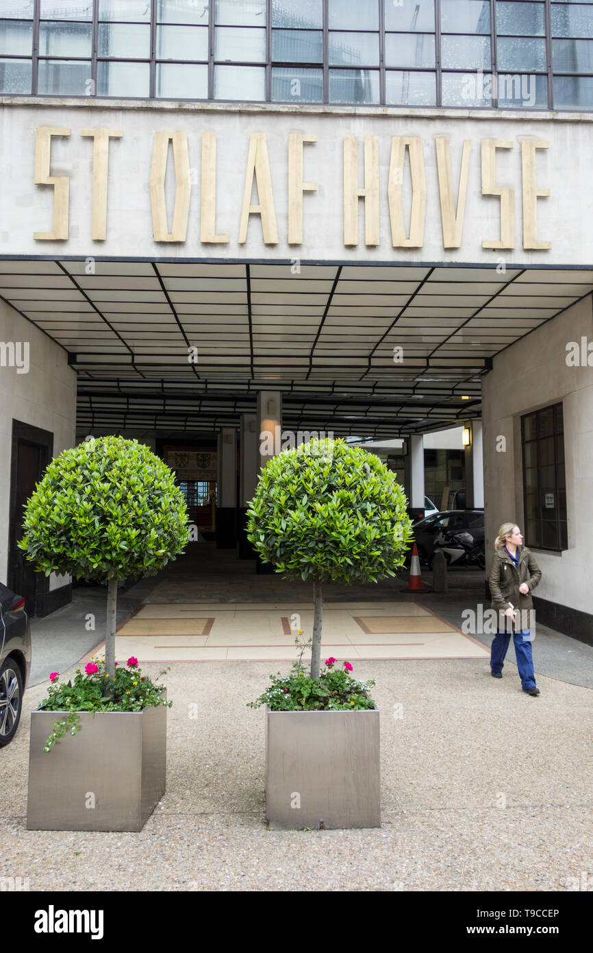 Entrance to the striking Art Deco St Olaf House, London Bridge Hospital ...