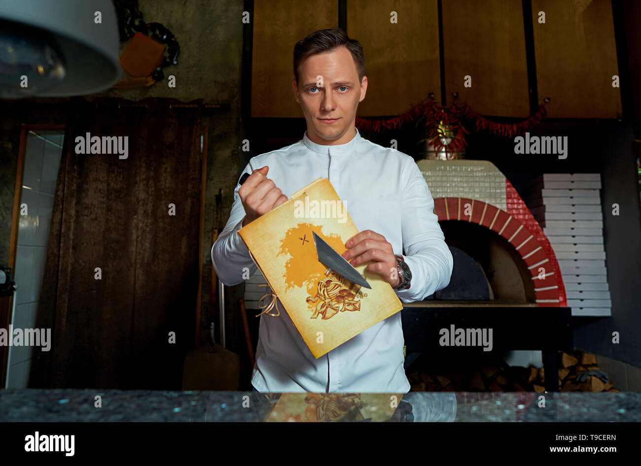 Chef cuts hi-res stock photography and images - Alamy