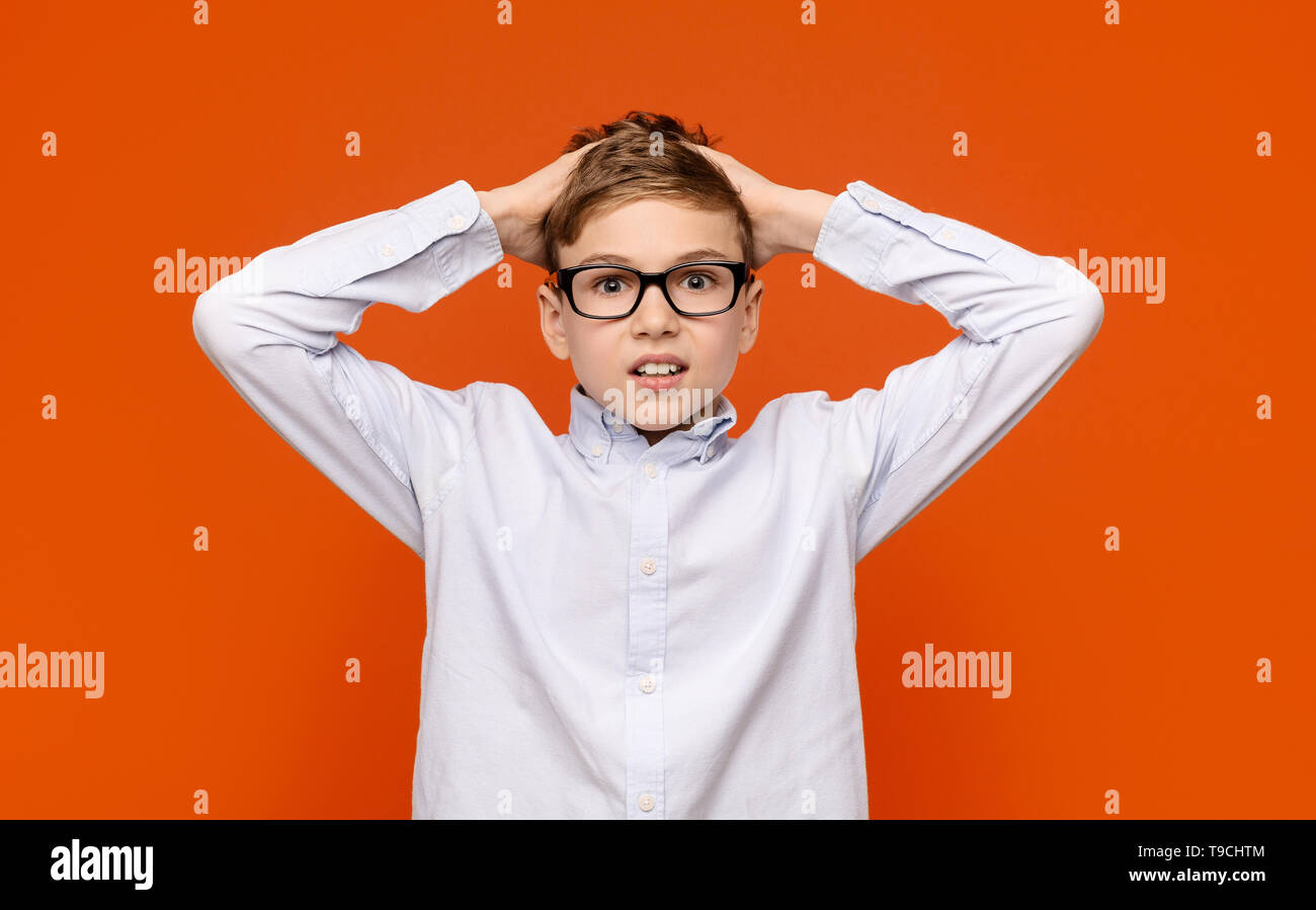 Shocked teen boy hi-res stock photography and images - Alamy