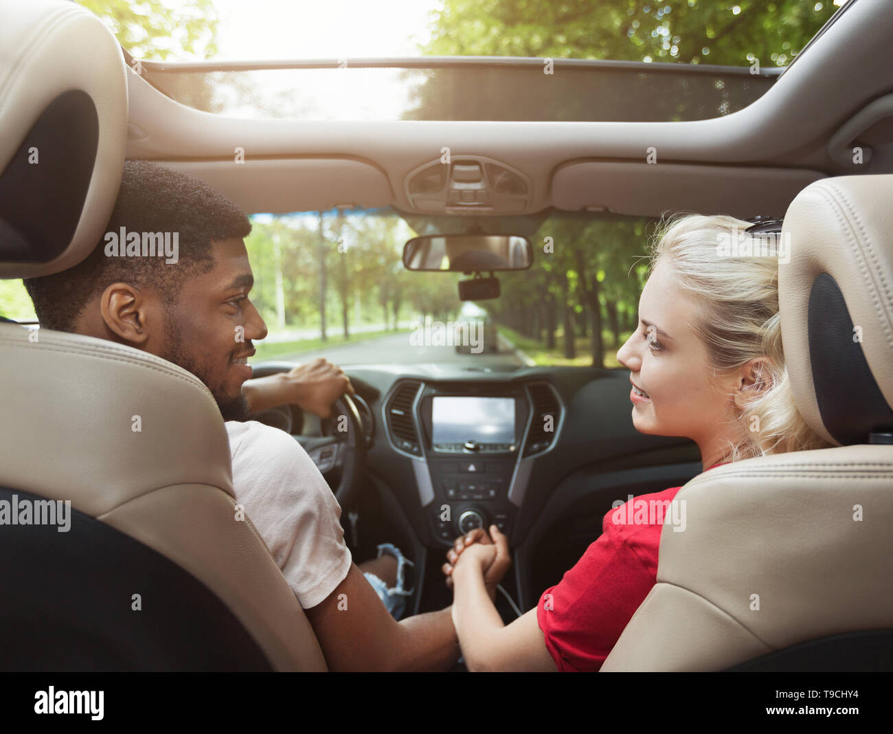 Hand transport hi-res stock photography and images - Alamy