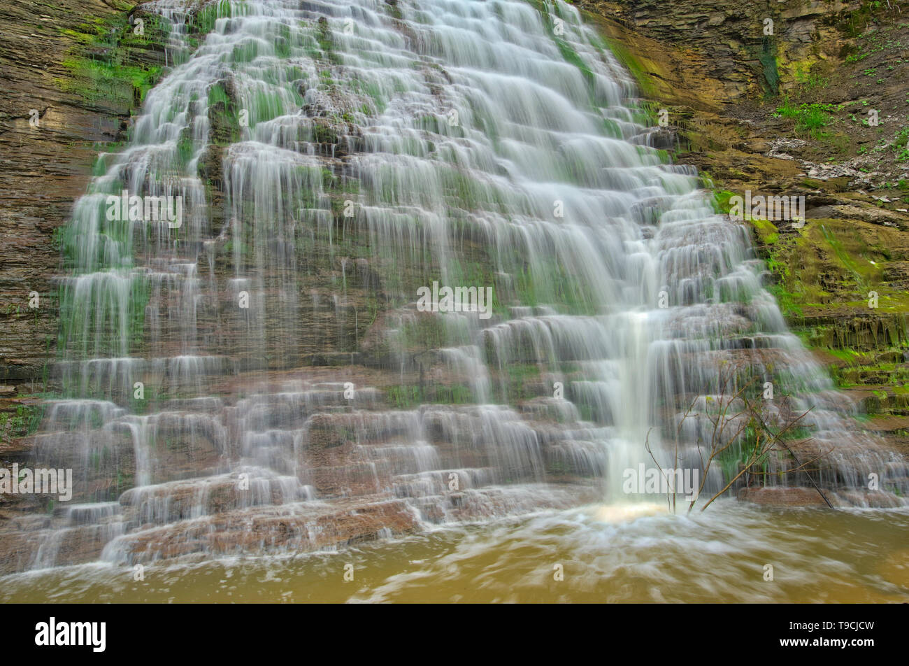 Fifteen Mile Creek ramps over Rockway Falls. Golden Horseshoe. Niagara ...