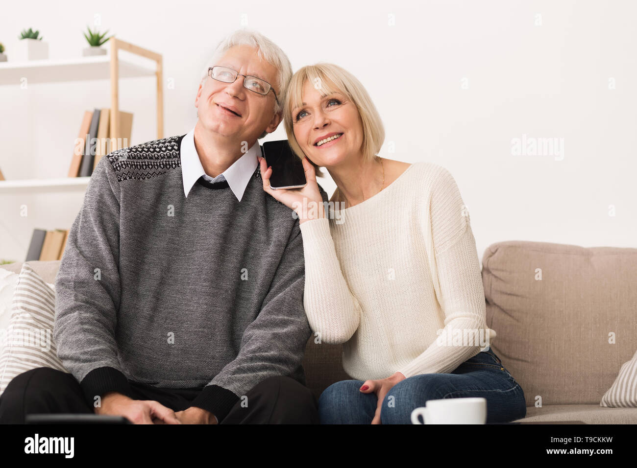 Female relatives hi-res stock photography and images - Alamy