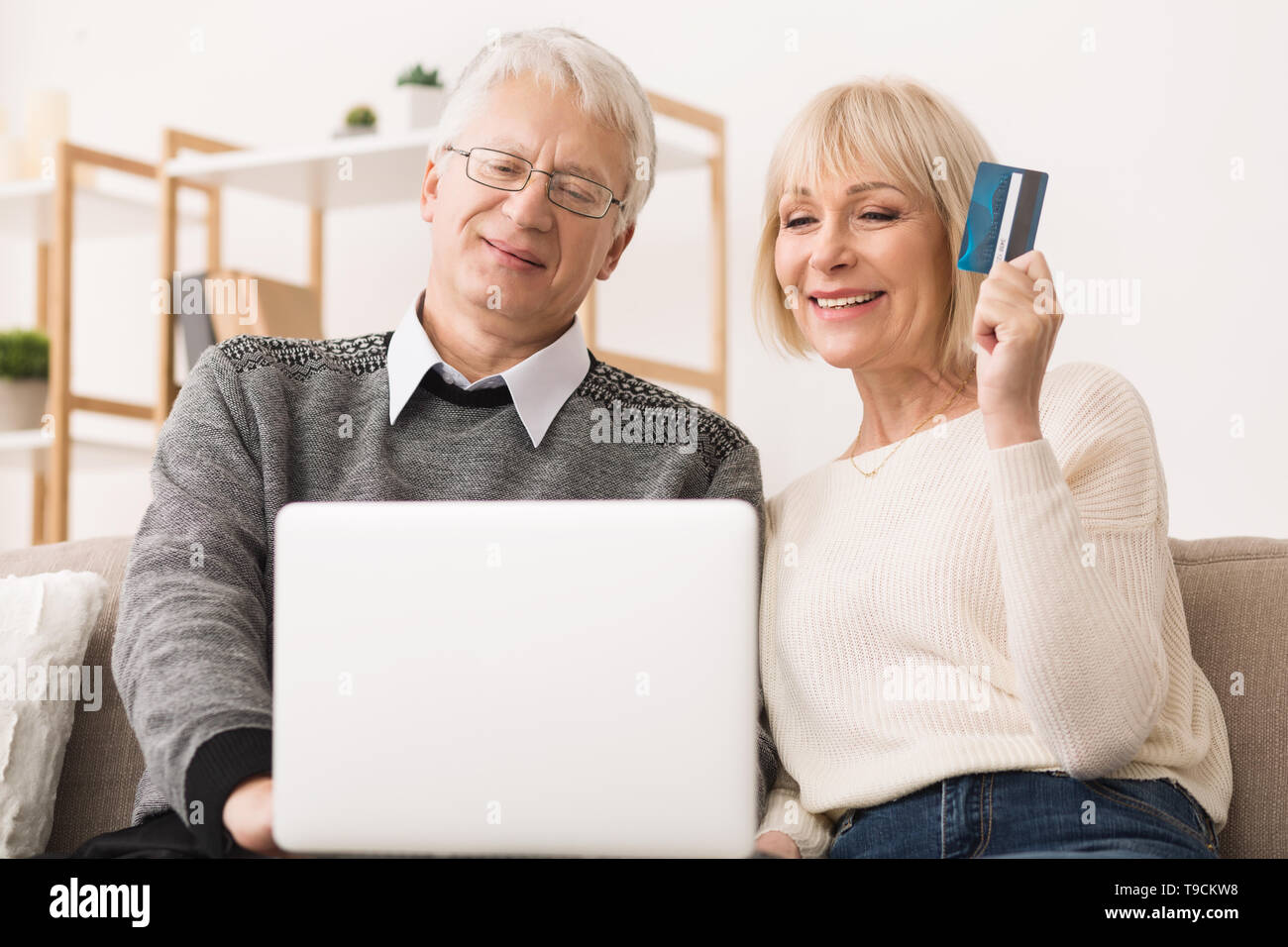Husband sitting purchases wife hi-res stock photography and images - Alamy