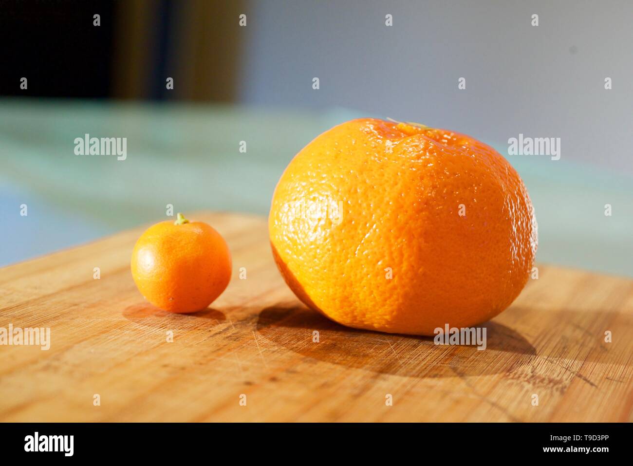 Mandarins different hi-res stock photography and images - Alamy