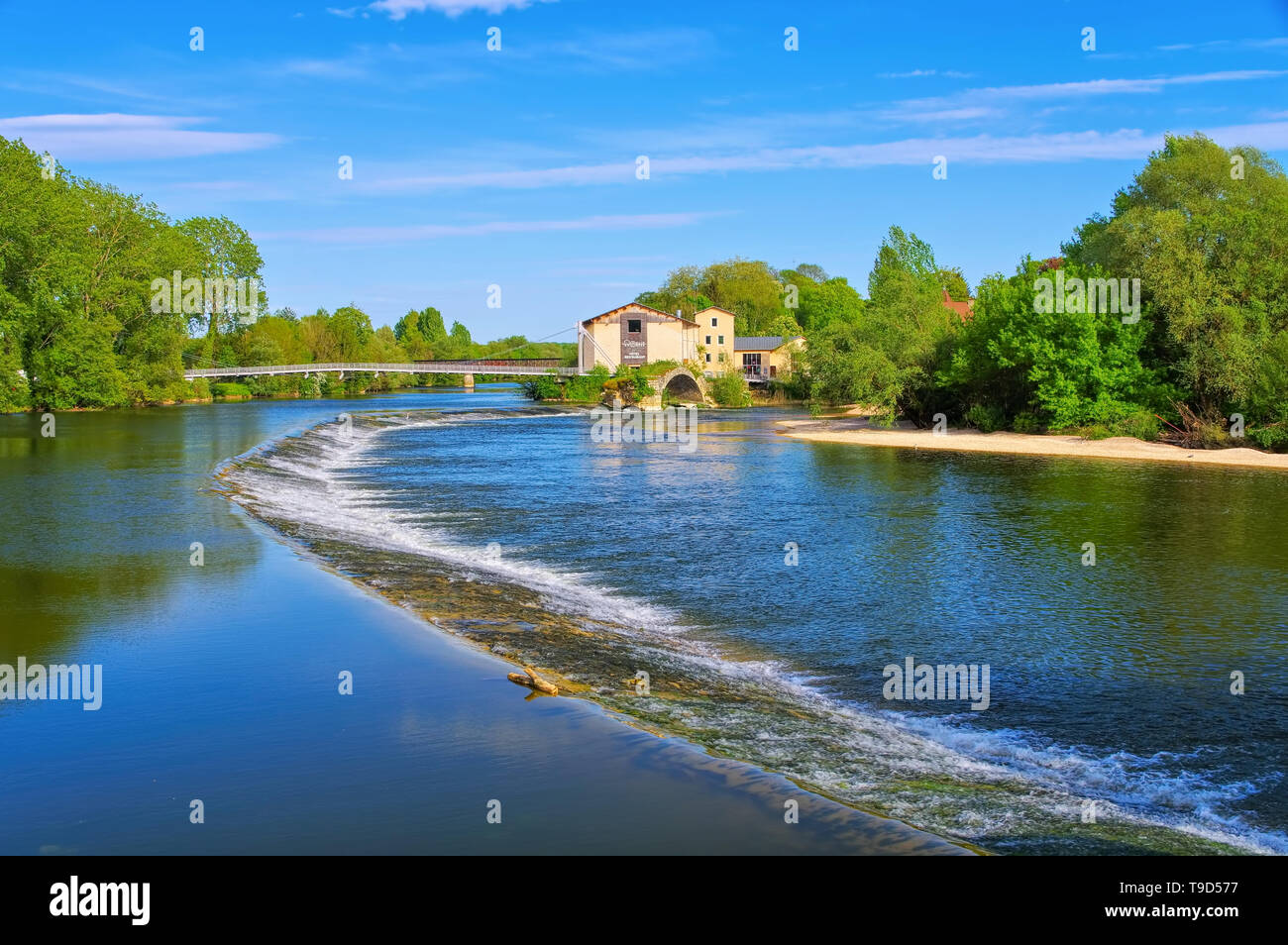 Dole old roman bridge and river Doubs, France Stock Photo - Alamy