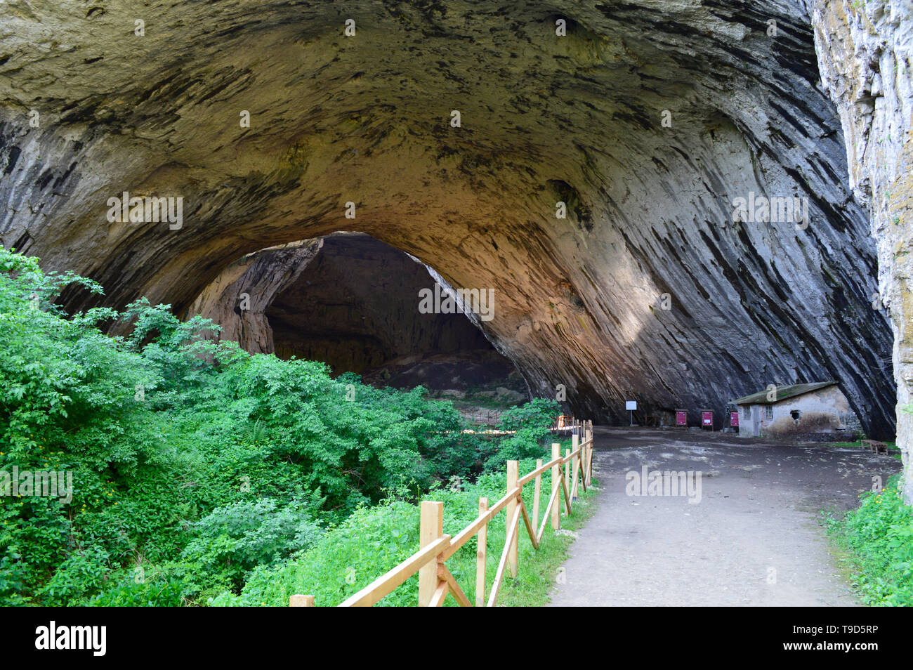 Devetashka Cave, Devetaki Village, Bulgaria Stock Photo - Alamy