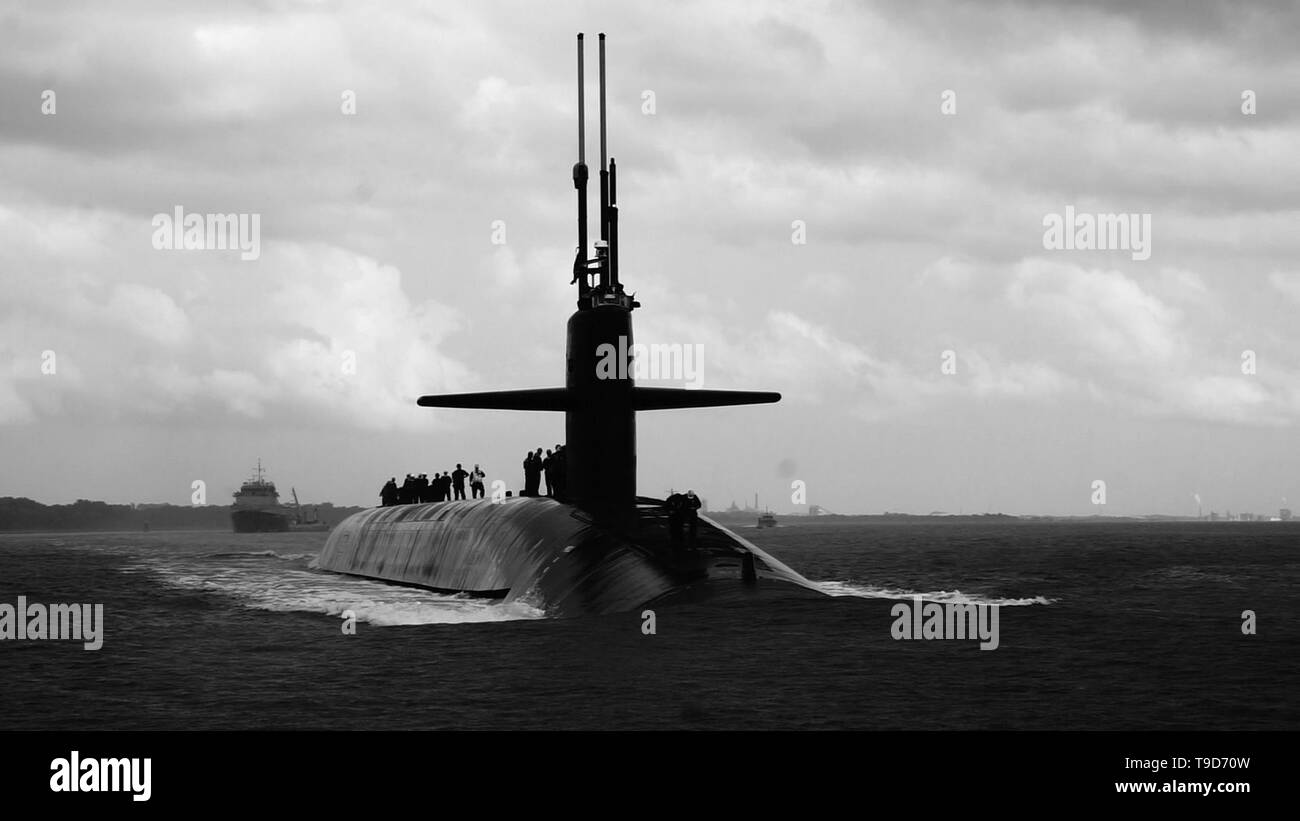 Trident missile Black and White Stock Photos & Images - Alamy