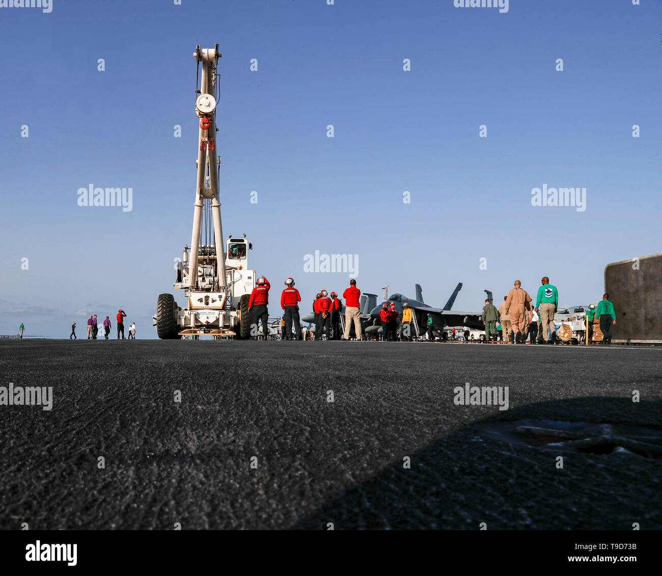 Tilly crash crane hi-res stock photography and images - Alamy