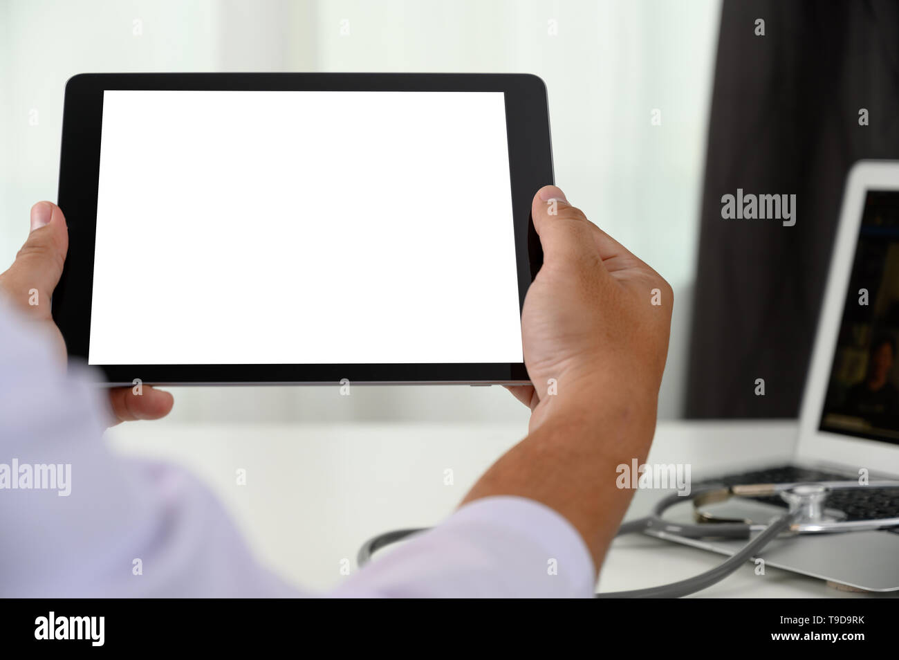 Dentist dental tool to teeth x-ray work Looking At Teeth X-ray On ...