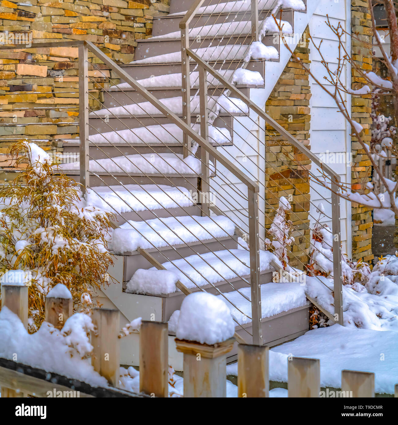 Frosty stairway hi-res stock photography and images - Alamy