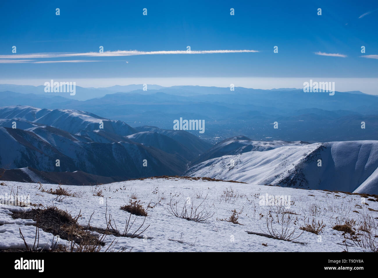 A landscape of snowy mountain in Tehran Stock Photo - Alamy