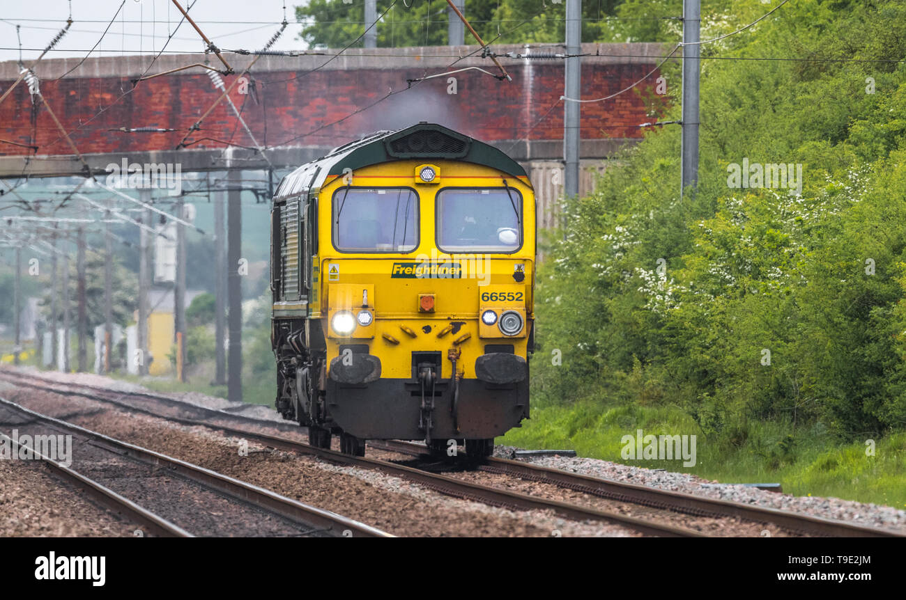 GM Class 66 locomotive 66522 ‘Maltby Raider’ with no load on the East ...
