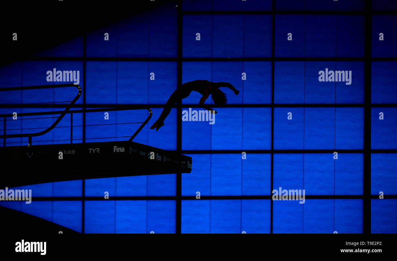 Silhouette of diver from the 10m Platform during day two of the Diving ...