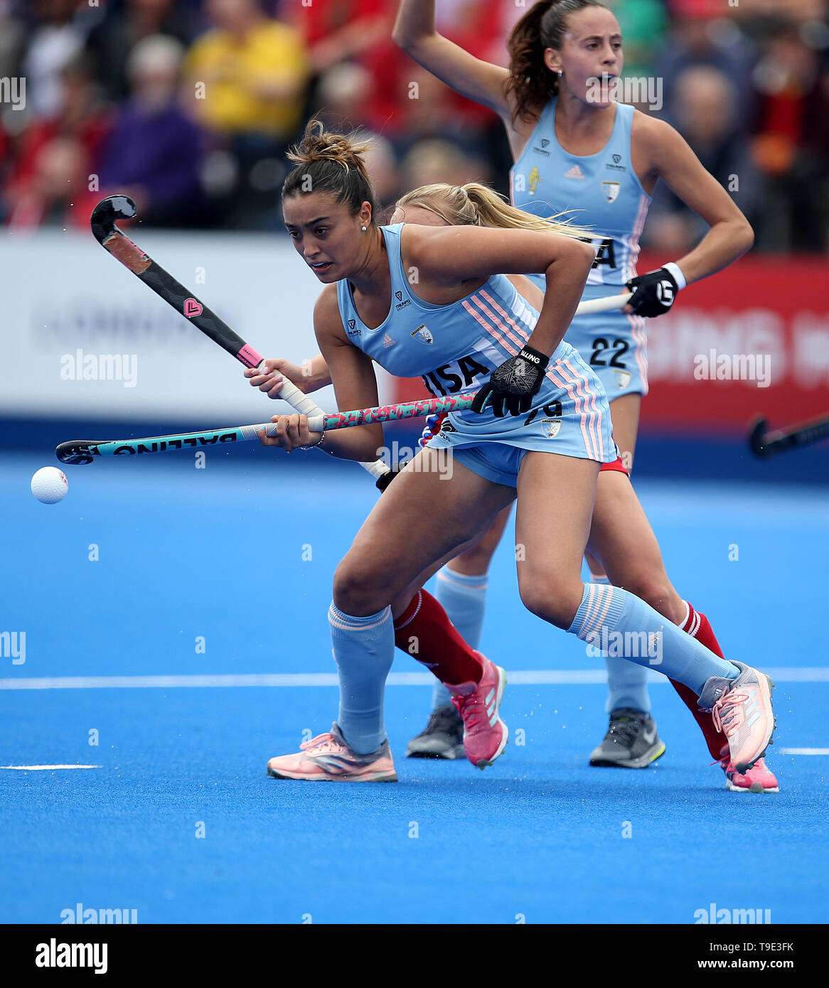 Great Britain's Hannah Martin and Argentina's Victoria Miranda in ...