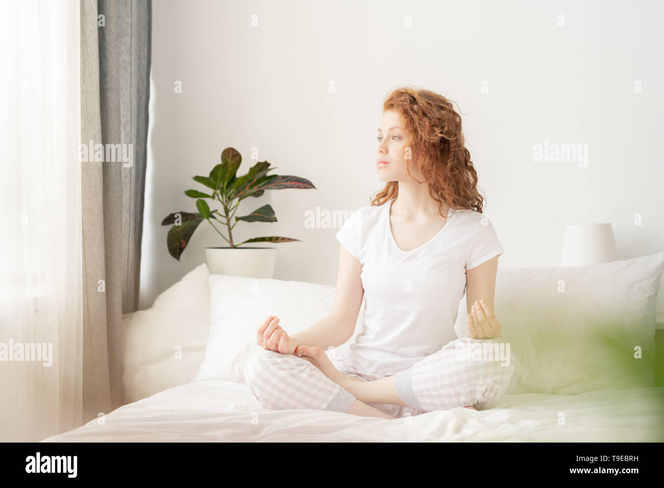 Lazy young girl hi-res stock photography and images - Alamy