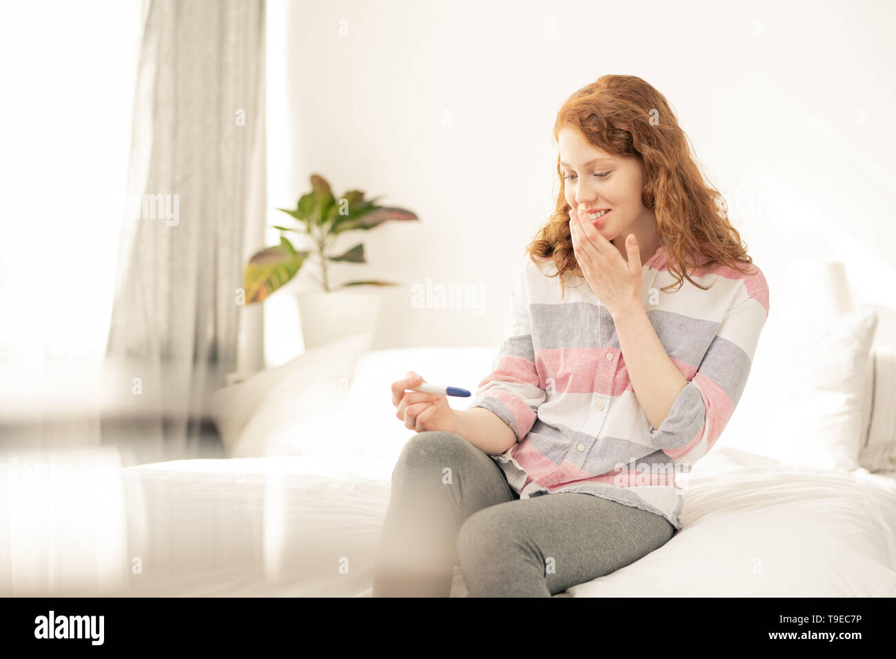 Bedside test hi-res stock photography and images - Alamy