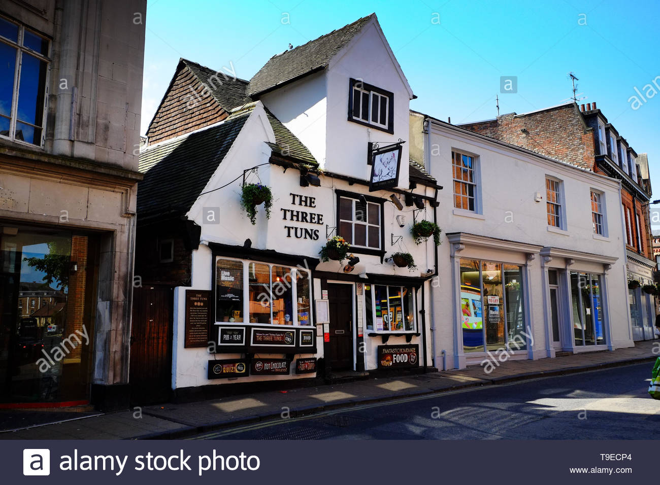 Three Tuns Pub High Resolution Stock Photography and Images - Alamy