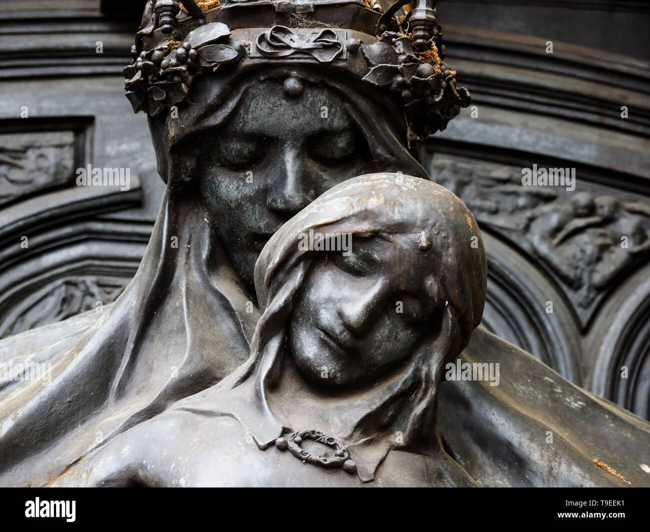 Queen Alexandra Memorial Stock Photo - Alamy