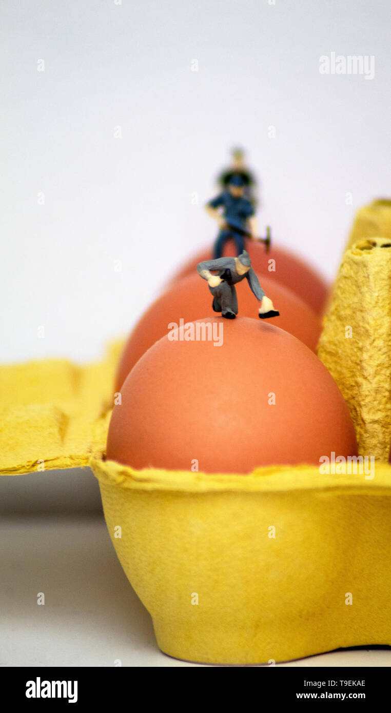 Miniature people working hi-res stock photography and images - Alamy