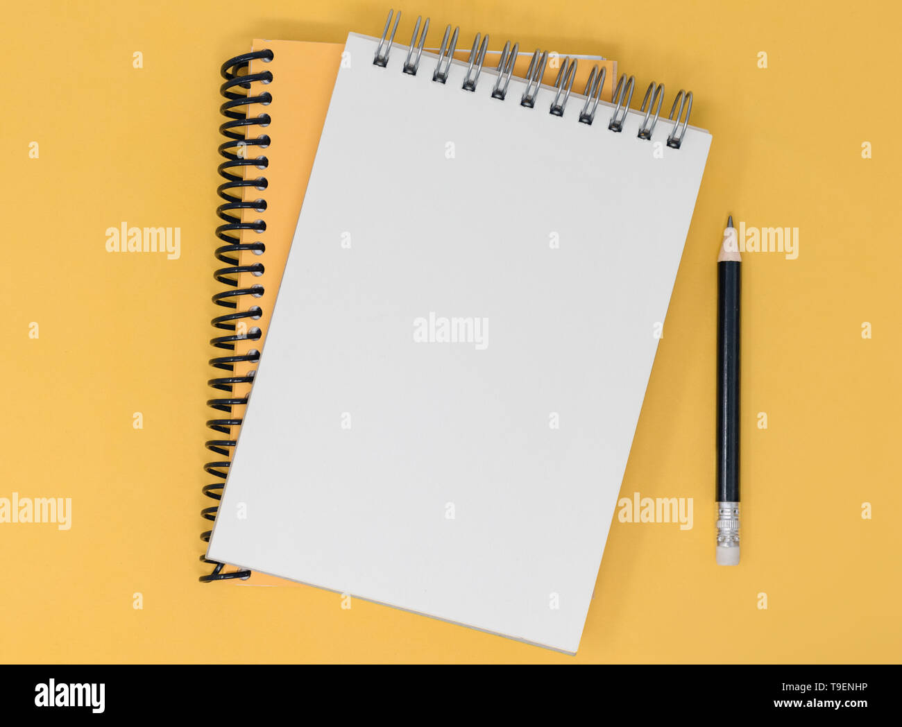 Pencil sketch background hi-res stock photography and images - Alamy
