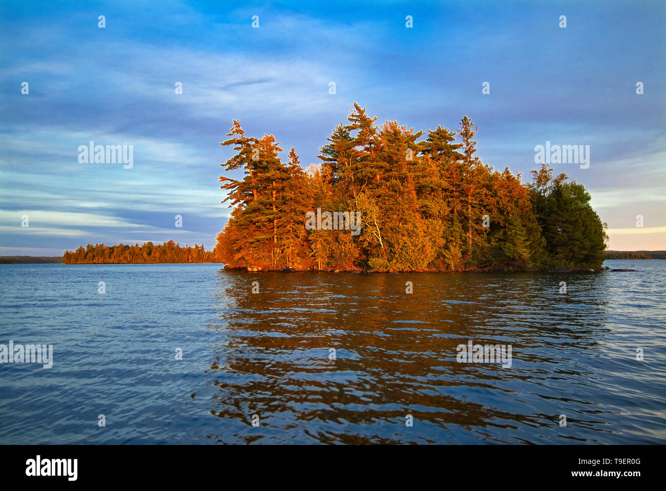 Lake in unorganized hi-res stock photography and images - Alamy