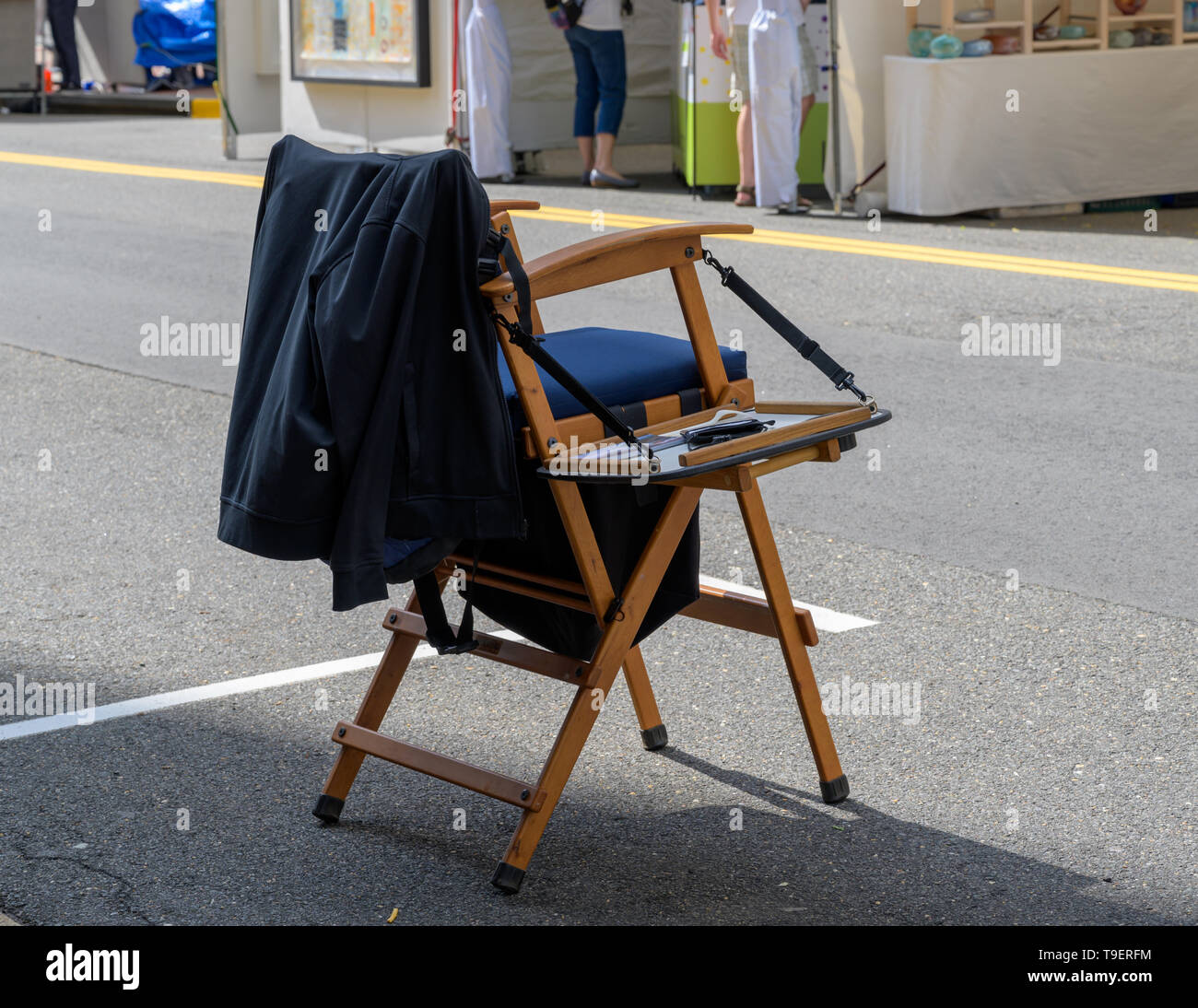 Jacket on back of chair hi-res stock photography and images - Alamy